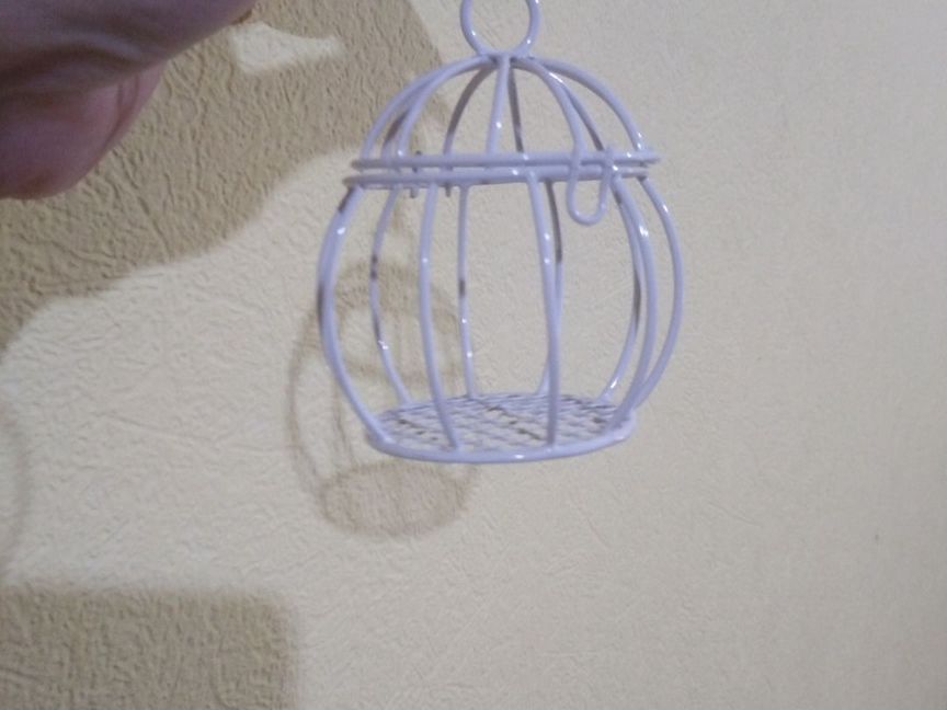 Сенник сенодержатель