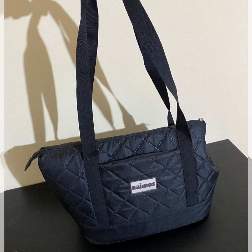 Переноска для мелких собак