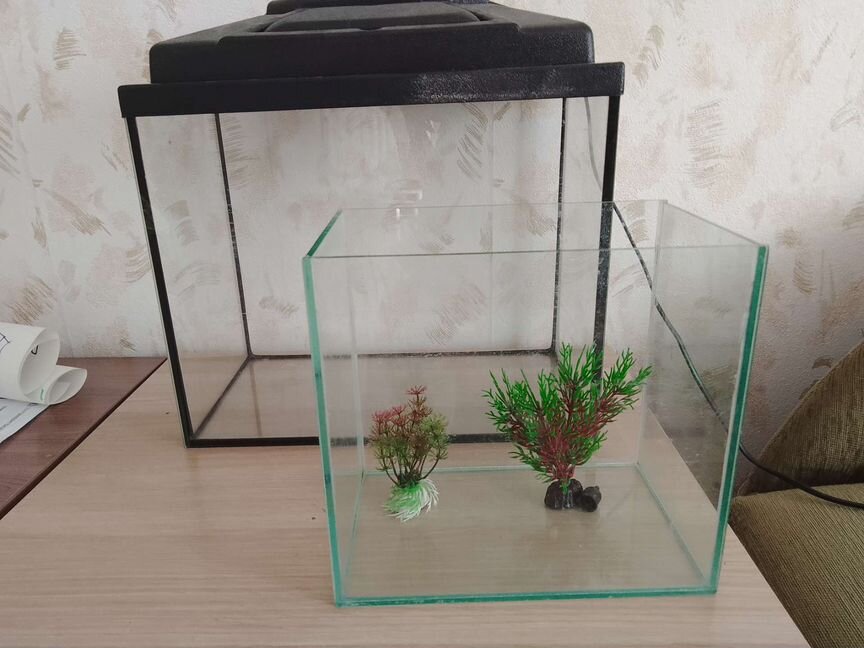 Аквариум 25 л + 8 л маленький, фильтр