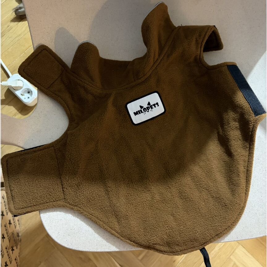 Флисовый жилет для собак мелких и средних пород