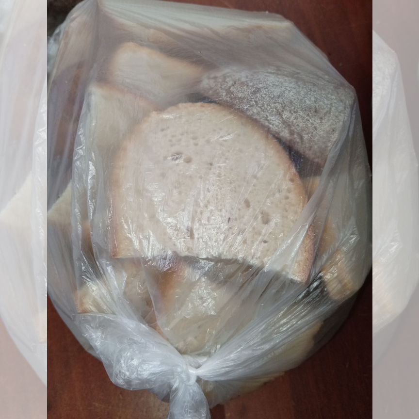 Хлеб сухой для животных