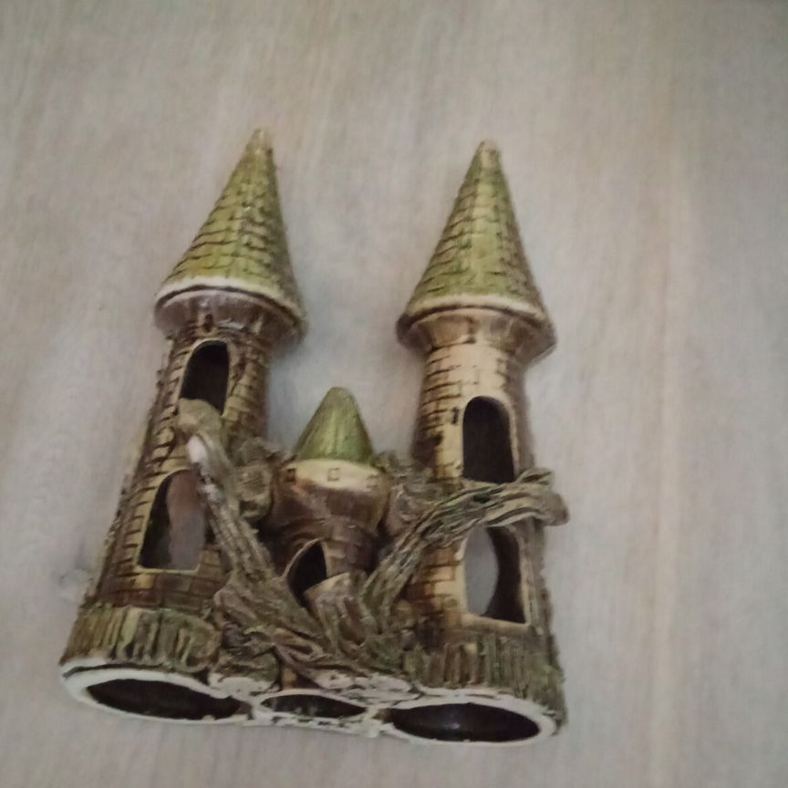 Фигурки для аквариума