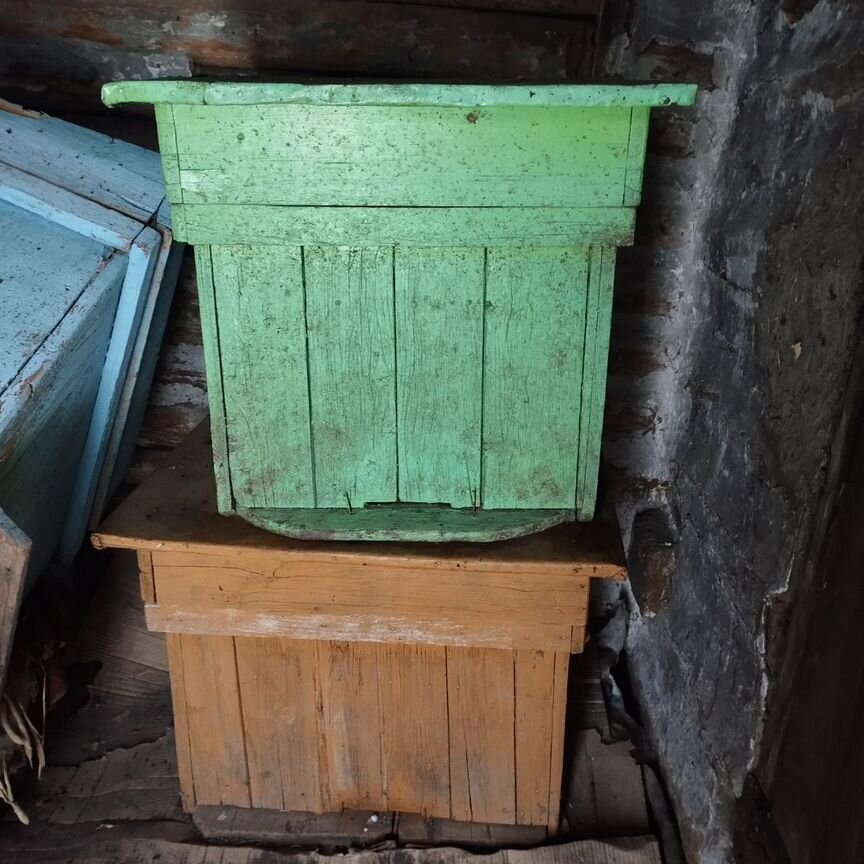 Пчелиные ульи