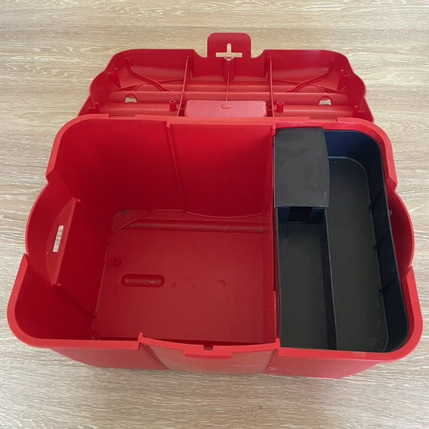 Ящик для щёток (конный спорт)