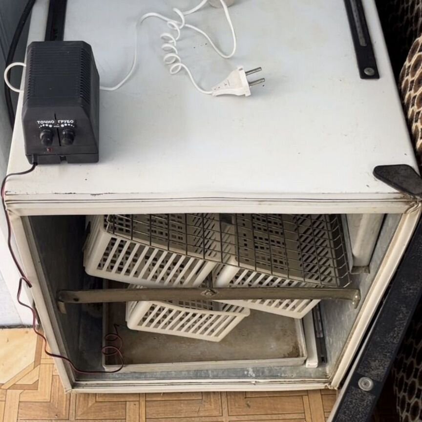 Инкубатор ипх-100(петушок)