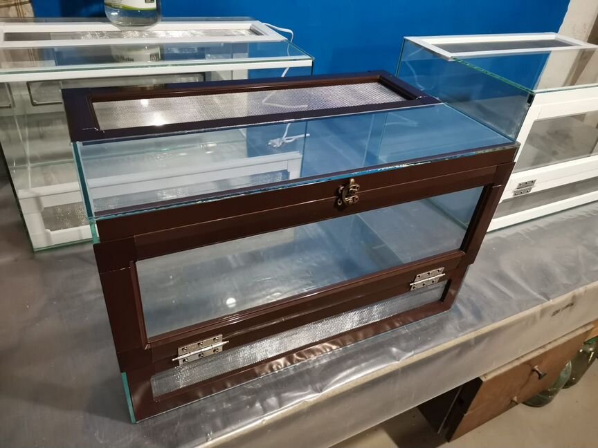 Террариум для рептилий бу