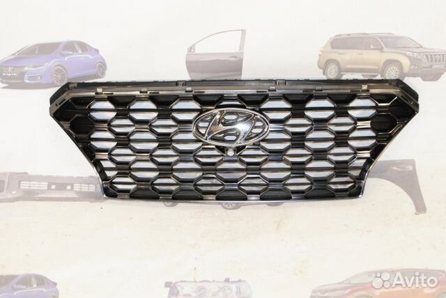 Решетка радиатора передняя Hyundai Tucson купить в Москве Hyundai-KIA ...