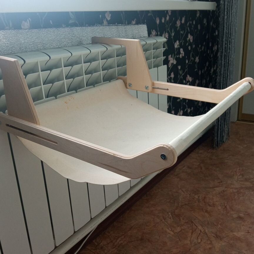 Гамак для кошек на батарею