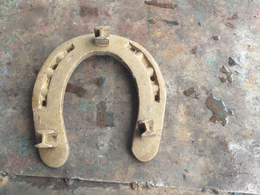 Подкова для лошади