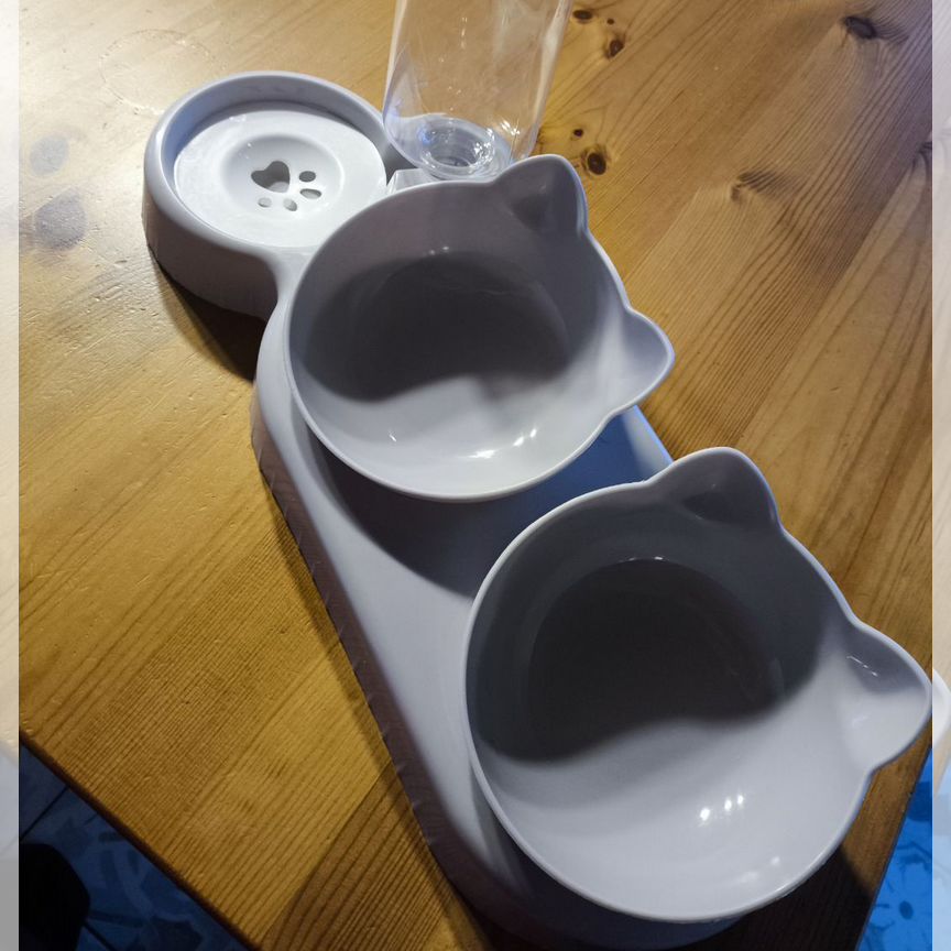 Поилка кормилка для кота