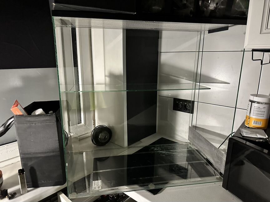 Террариум для рептилий бу без дверей