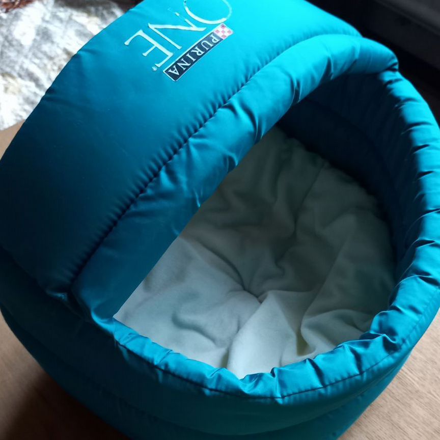 Лежанка для кошек