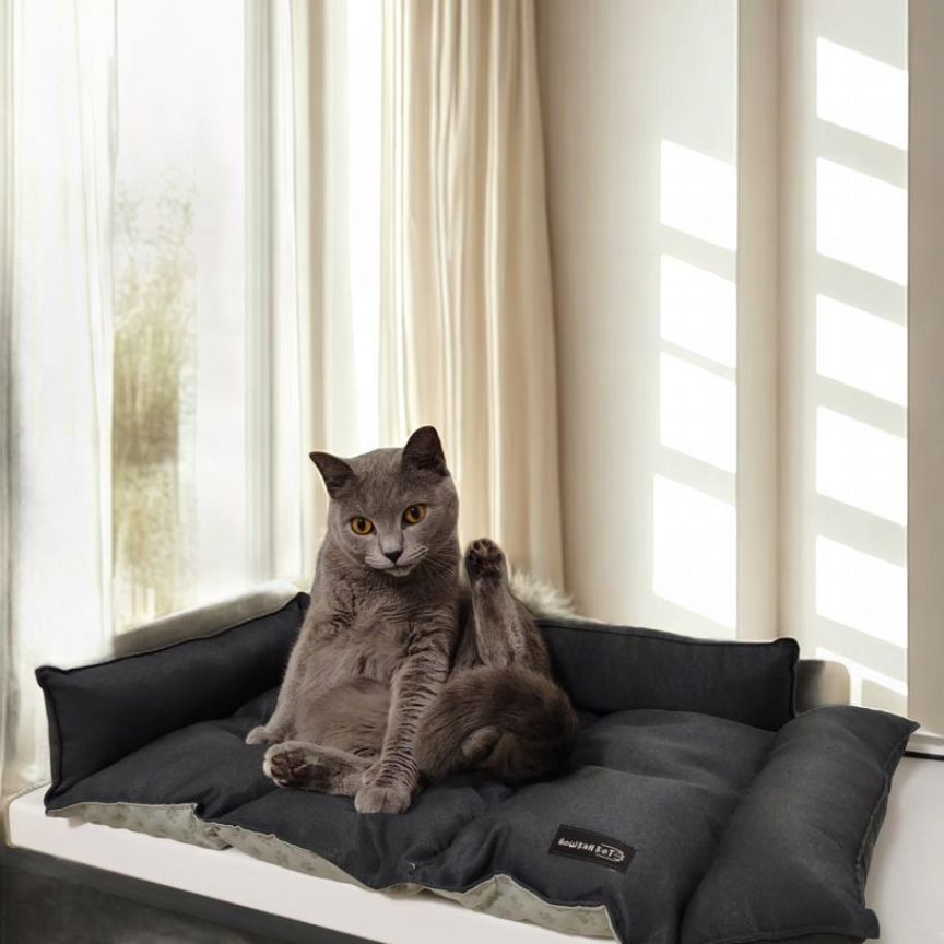 Лежанка для собак и кошек