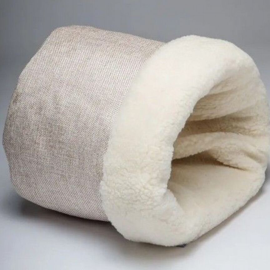 Домик для кошек и собак "Нора с овчиной"