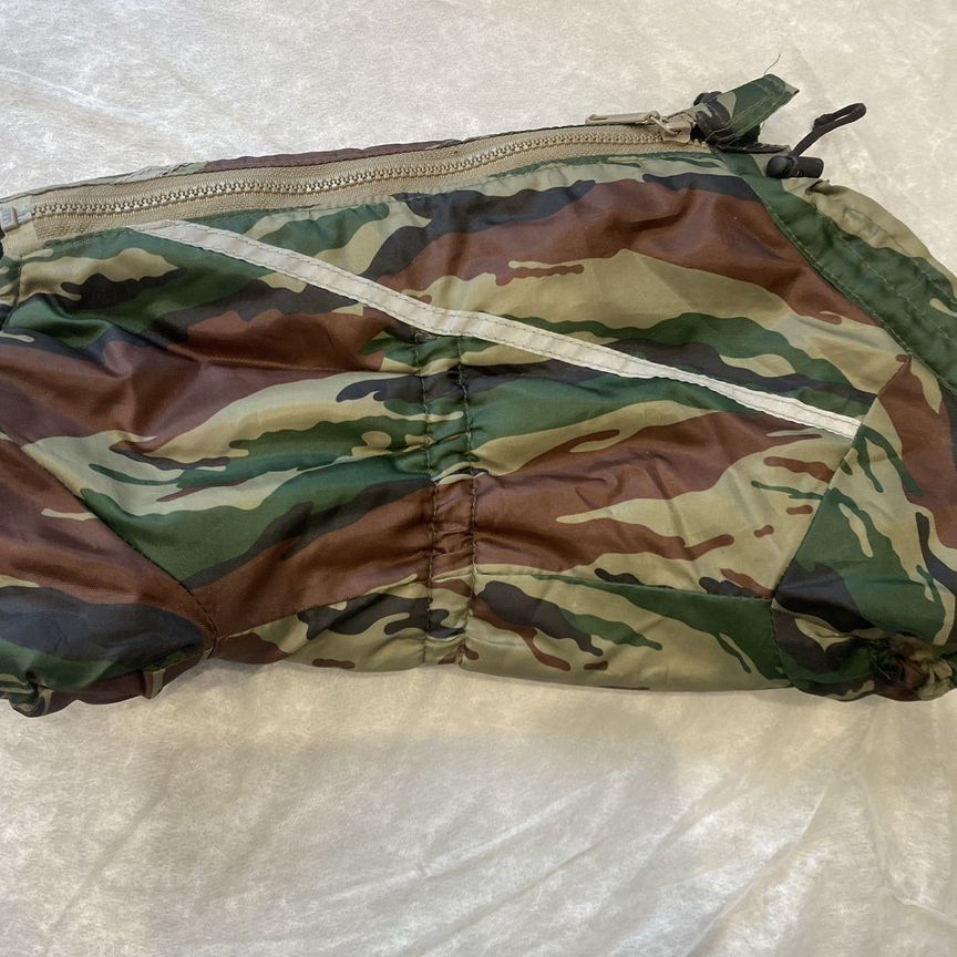 Зимний комбинезон для средней собаки