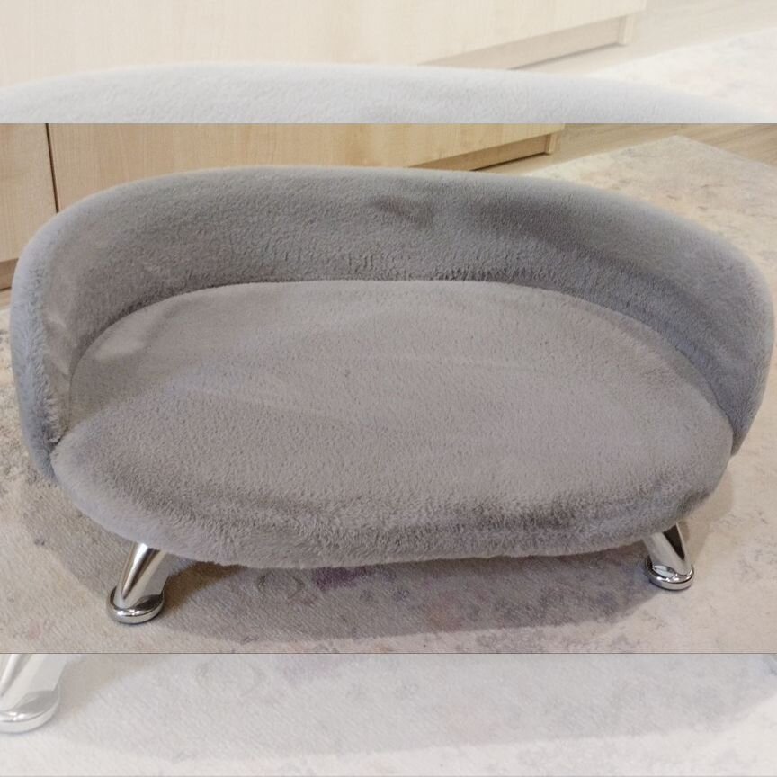 Лежанка-диван для кота