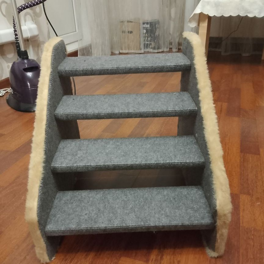 Лесенка для собак,кошек