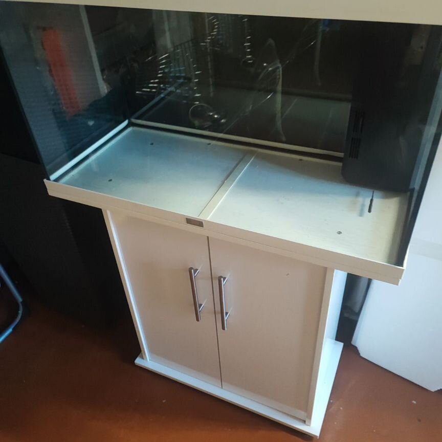 Аквариум juwel 140 литров