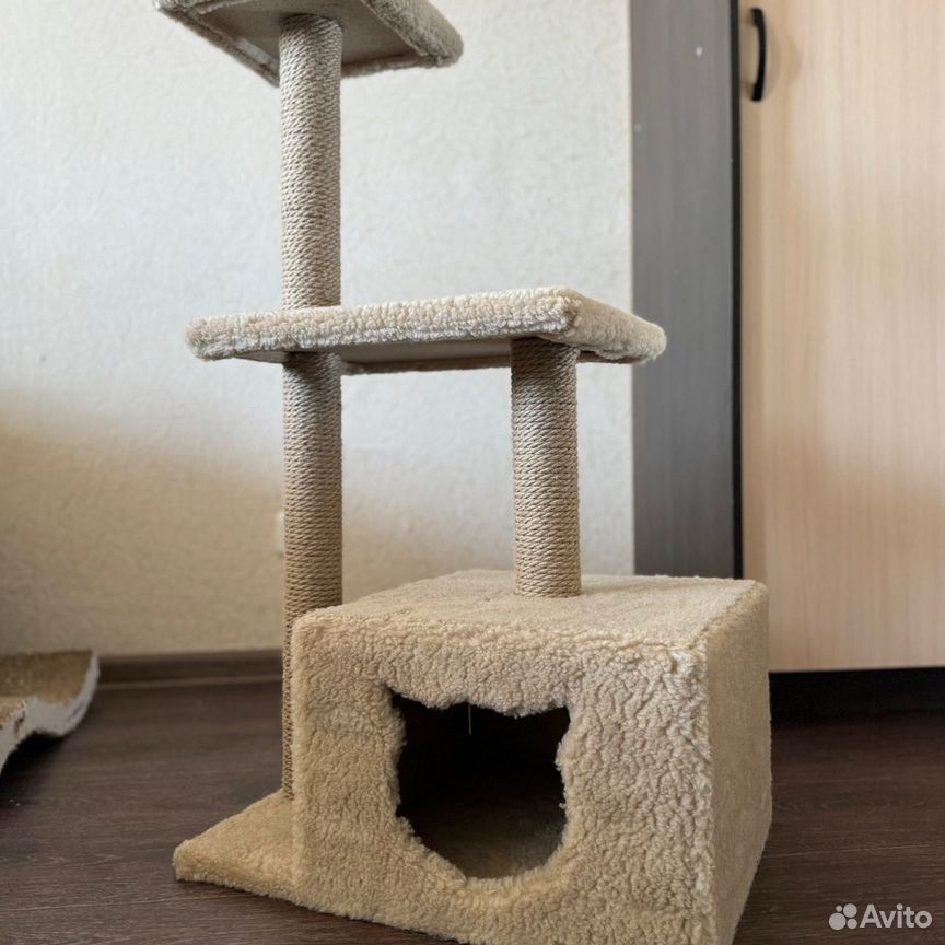 Домик для кошки с когтеточкой