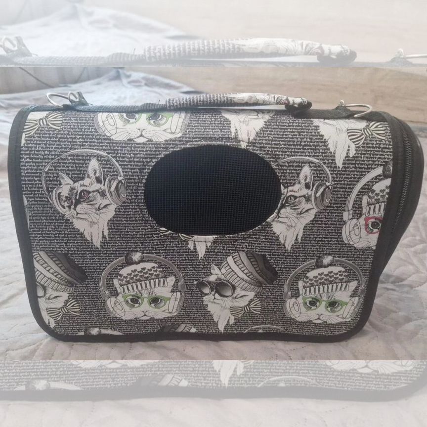 Сумка переноска для маленьких собак