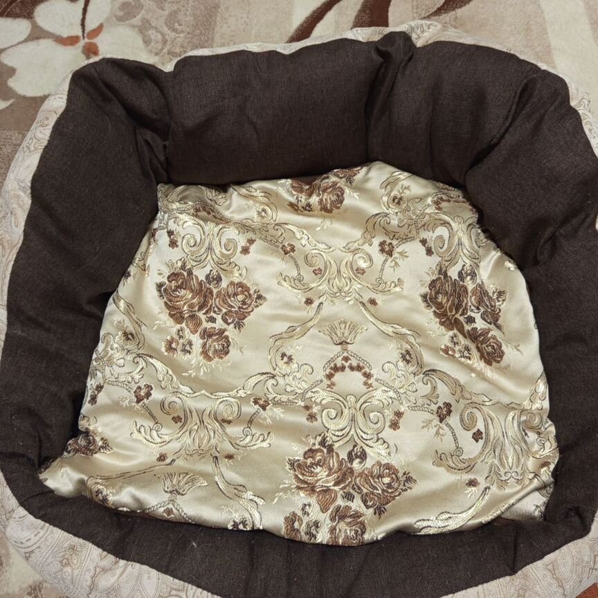 Лежанка для собак средних пород новая