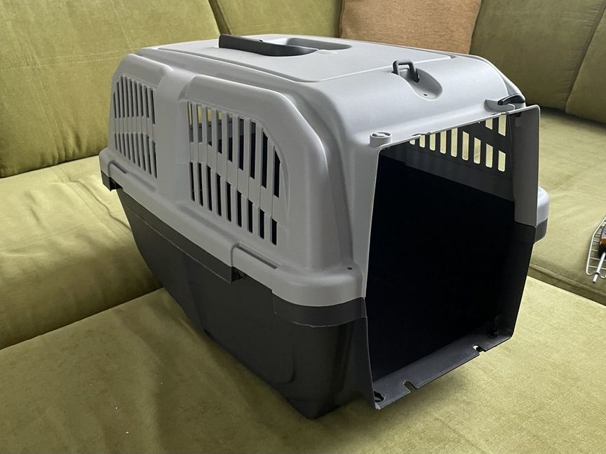 Переноска skudo с металлической дверцей 60х41х40h