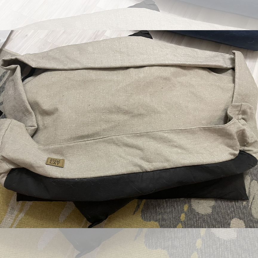 Лежанка для собак