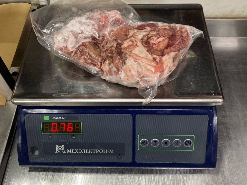 Кормя собаки