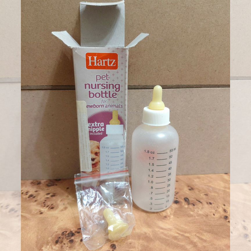 Бутылочка с соской для выкармливания щенков