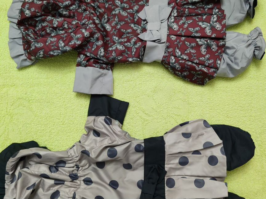 Плащи на флисе на маленьких собак