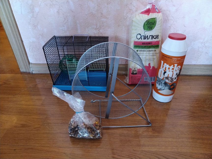 Клетка для грызуна, опилки, песок, корм