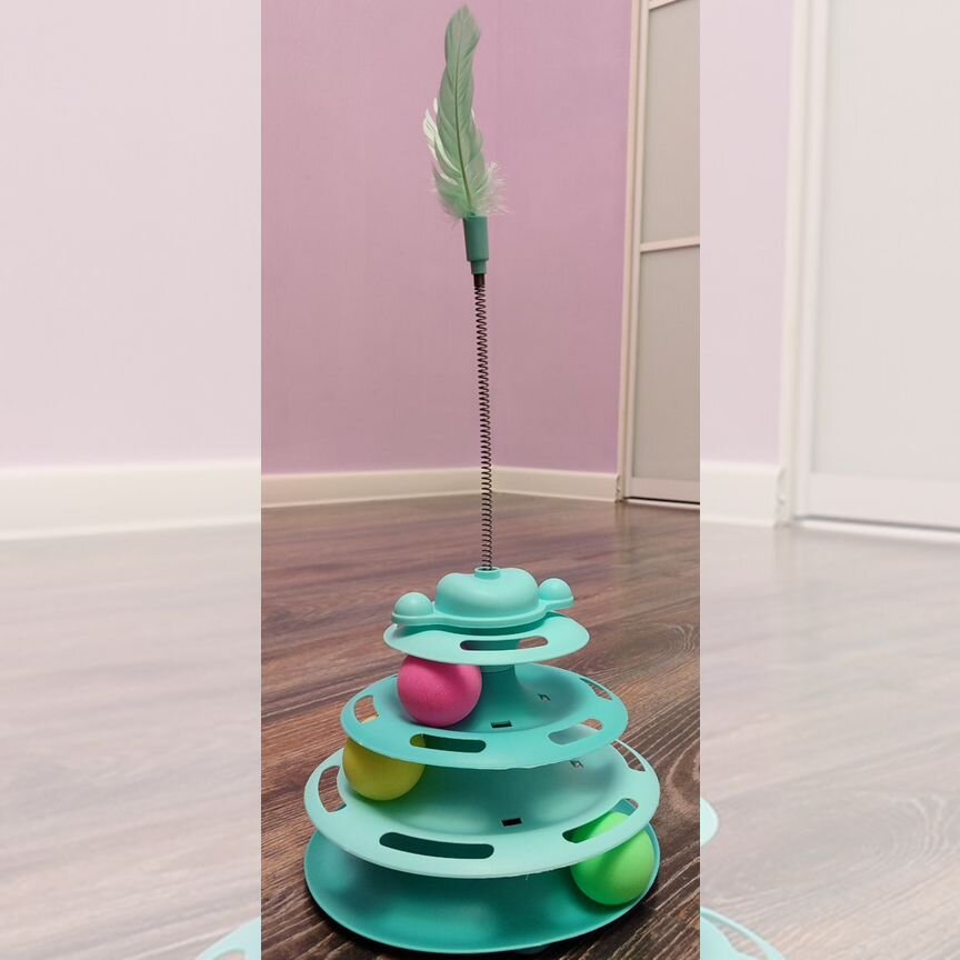 Игрушка для кошек интерактивная пирамидка с пером