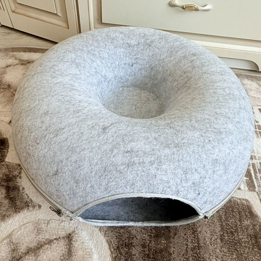 Пончик-лежанка для кошек