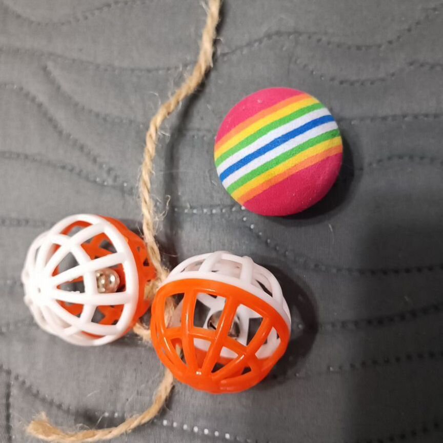 Игрушки для кошек