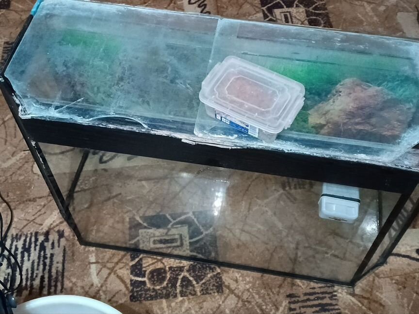 Аквариум б/у на 120 литров без рыб