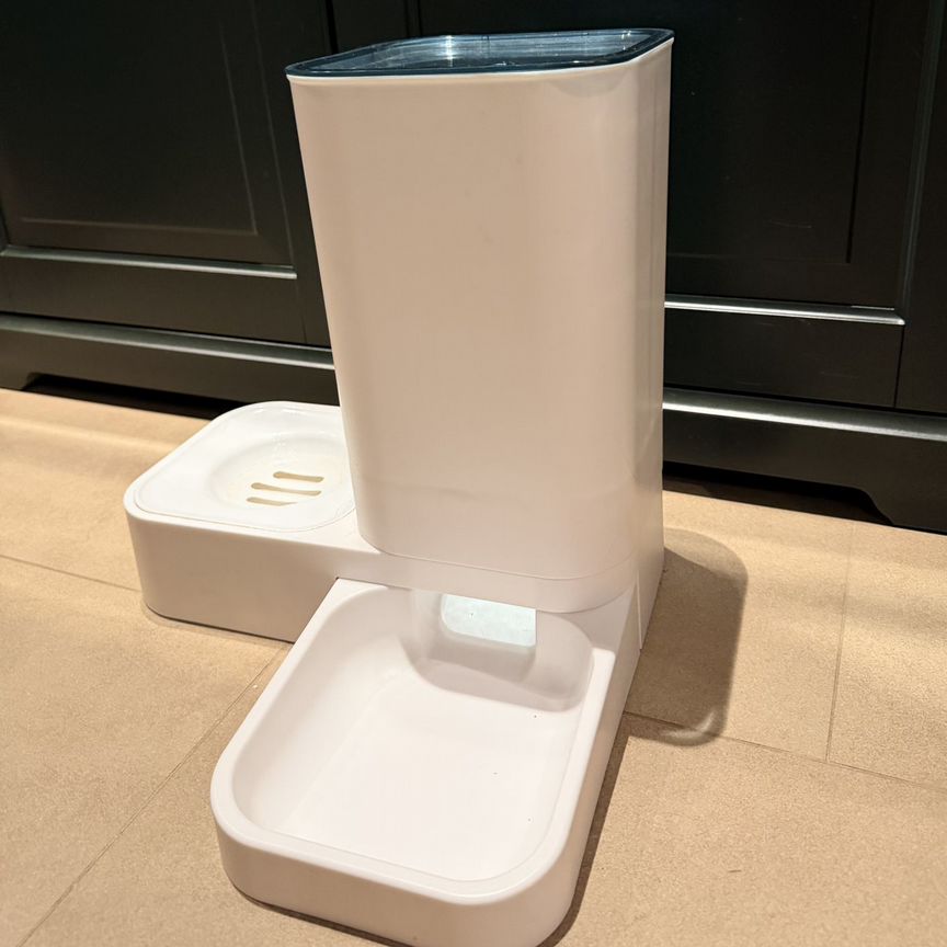 Автоматическая кормушка