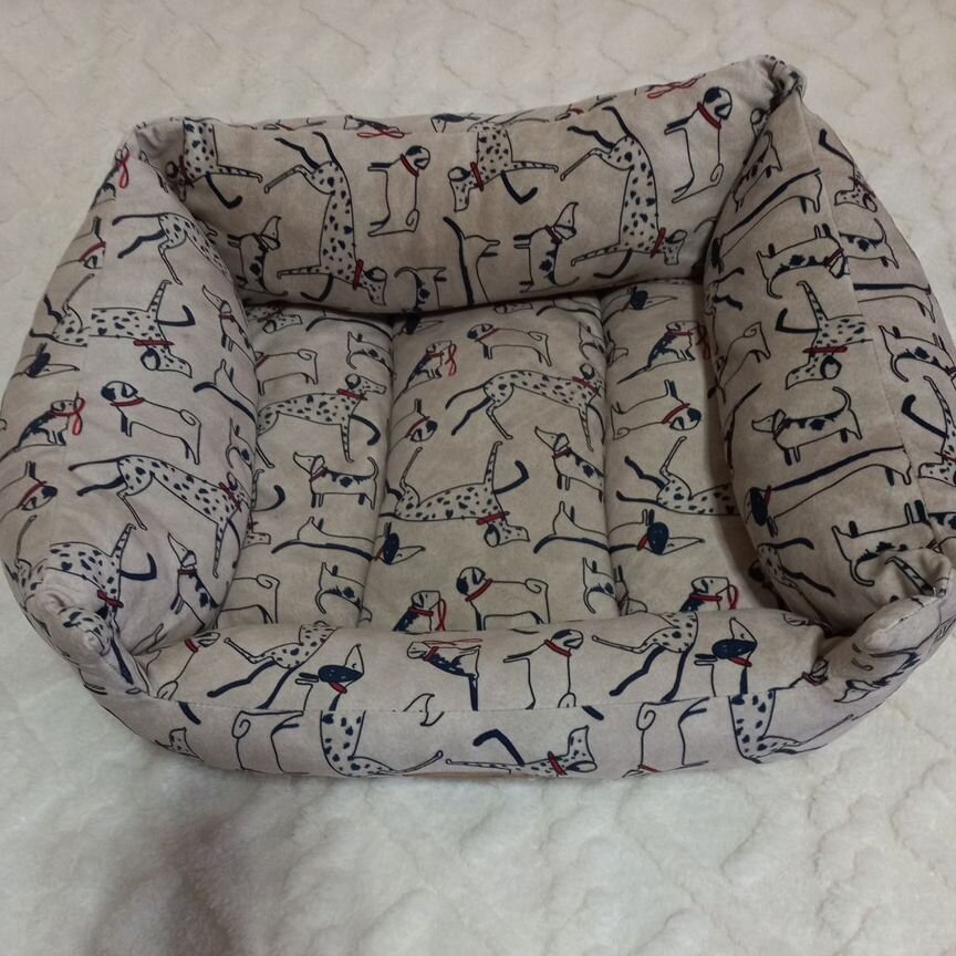 Лежанка для животных бу