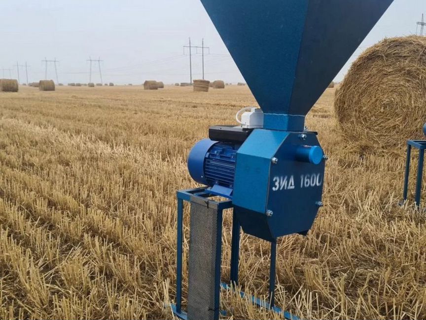 Зернодробилка зид