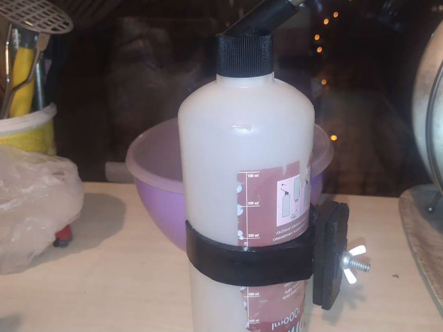 Ниппельная поилка 1л