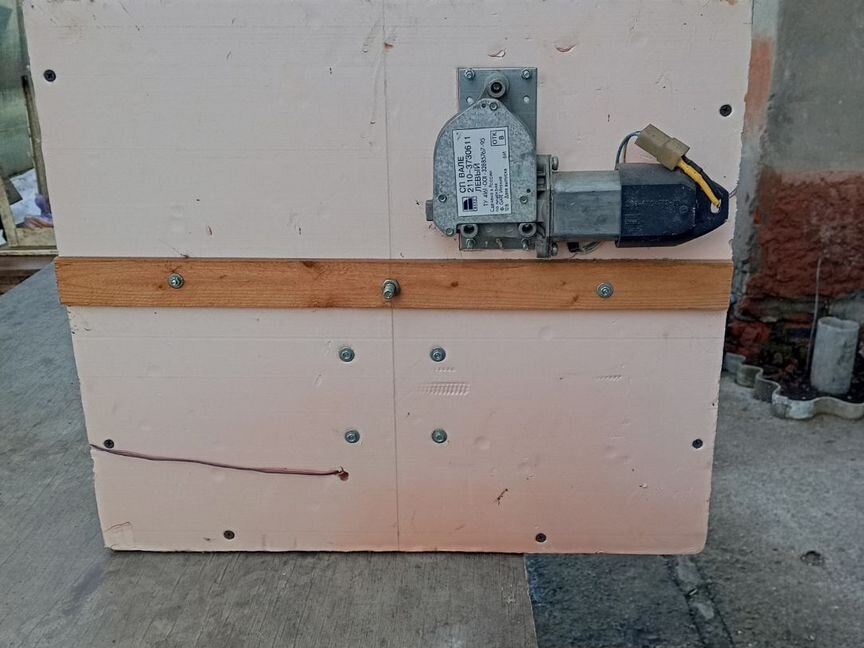 Инкубатор самодельный