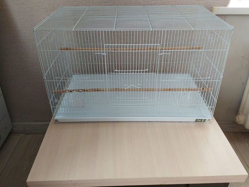 Продам клетку для попугая