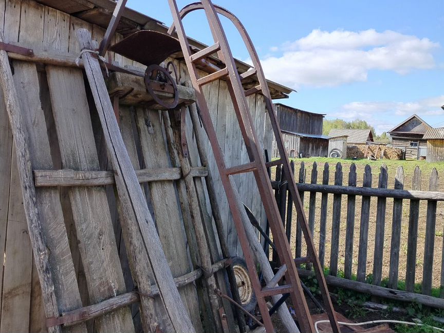 Сани для лошади, телега