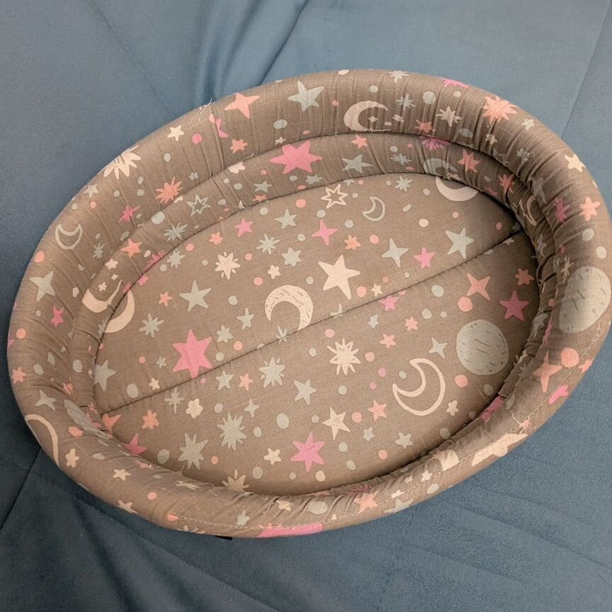 Лежанка для животных бу