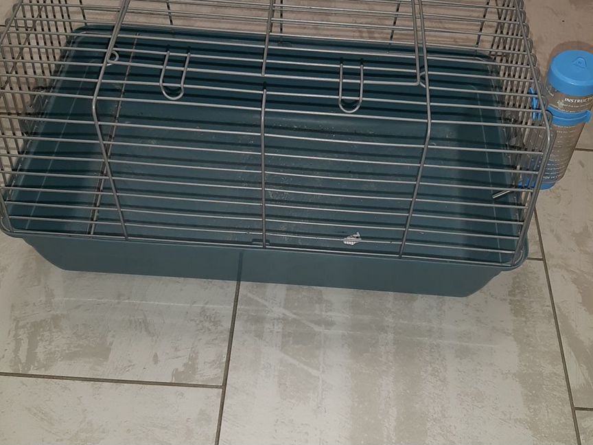 Клетка для домашнего кролика