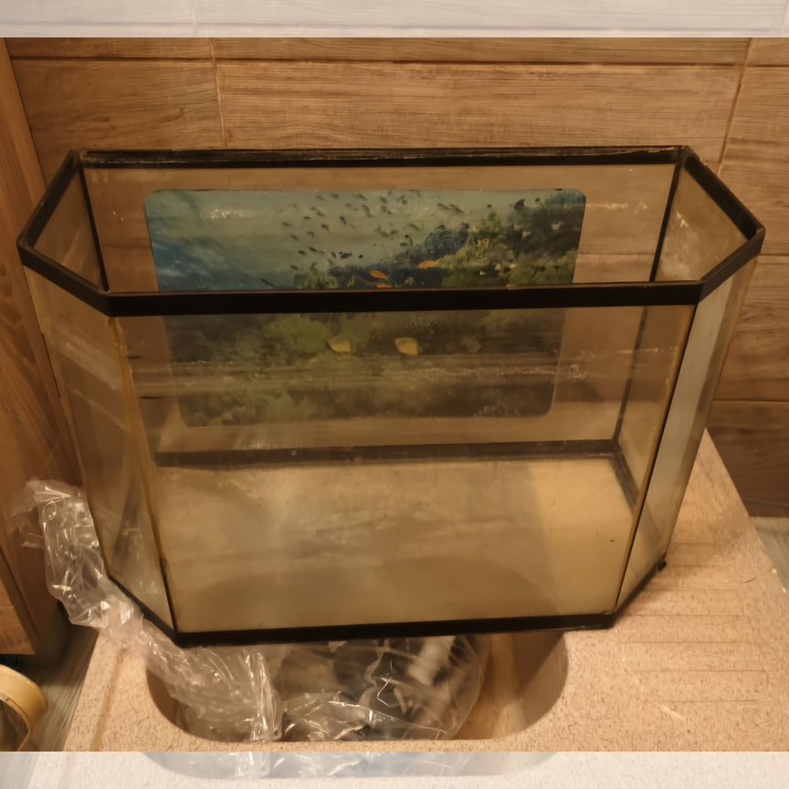 Аквариум шестигранник