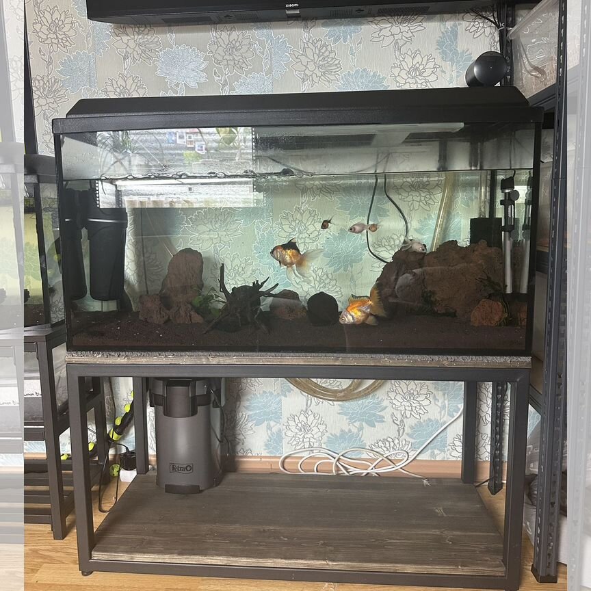 Аквариум с тумбой 200л