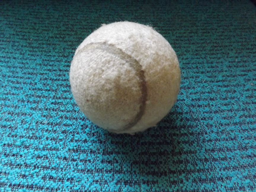 Отличная игрушка-мячик (СССР) для Вашего питомца