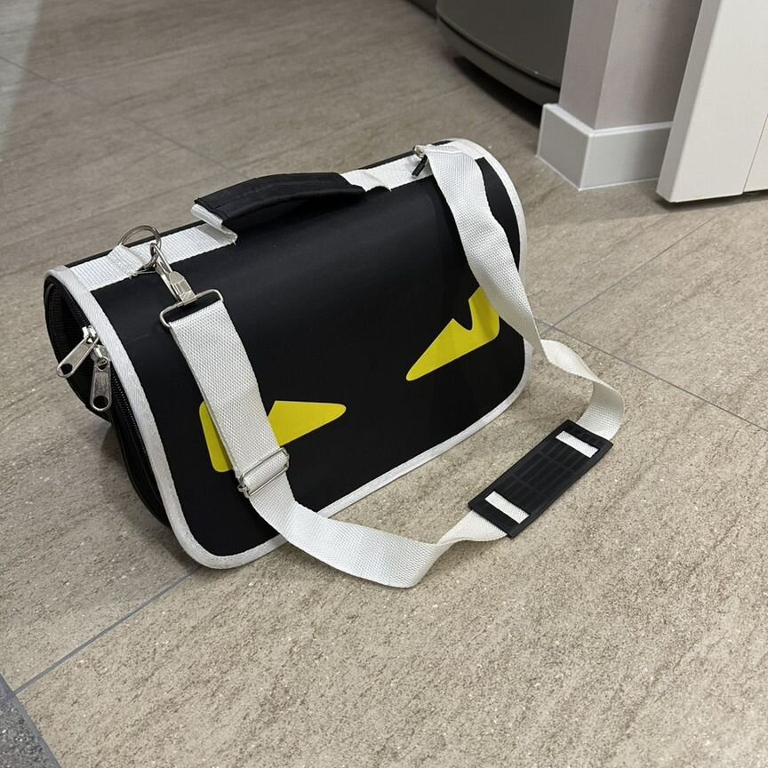 Переноска для собак мелких пород