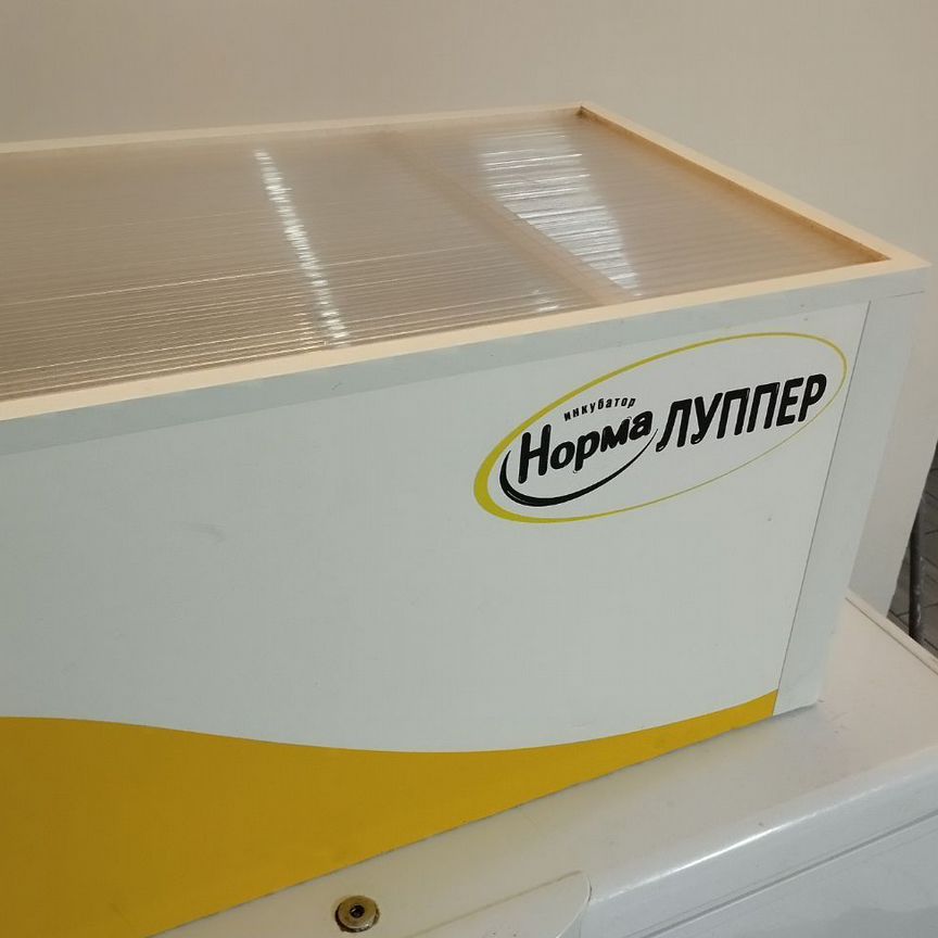 Инкубатор на 72 шт