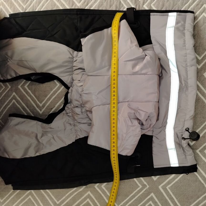 Зимний комбинезон для средней собаки